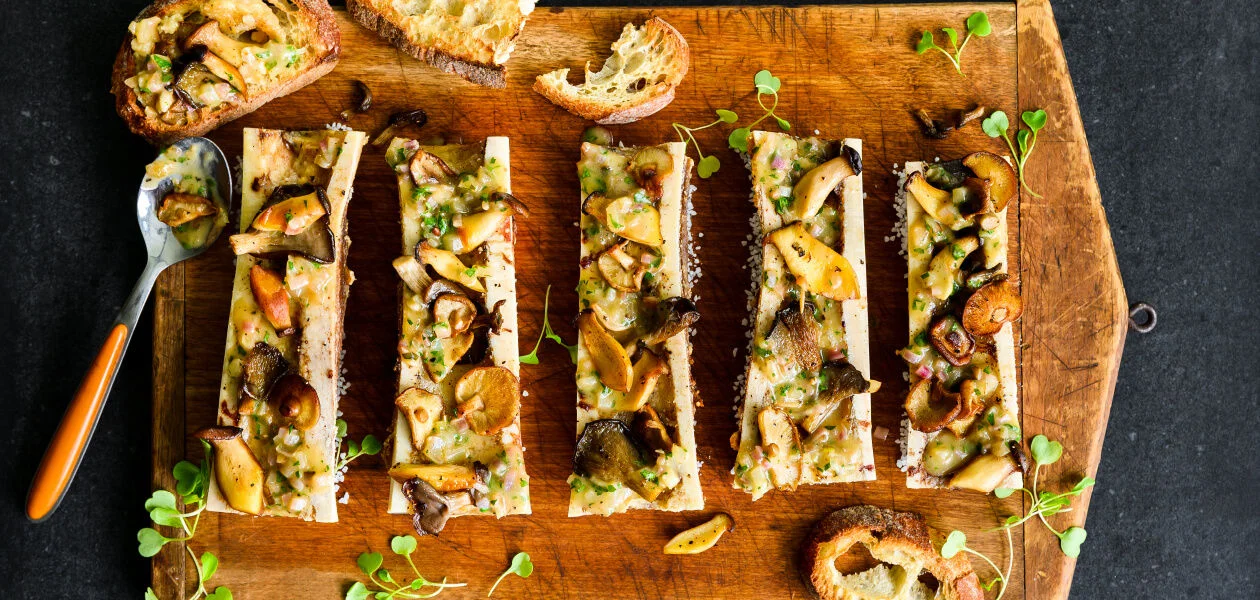 Marrow Bones with Mushrooms & Bordelaise | Sobeys Inc.