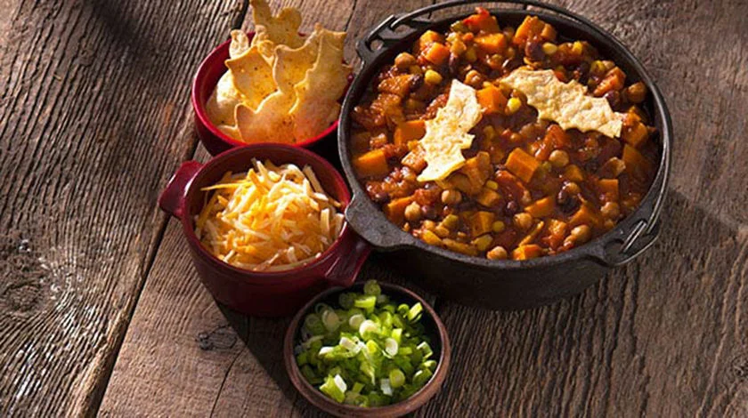 Cauldron of Vegetarian Chili | Thrifty Foods